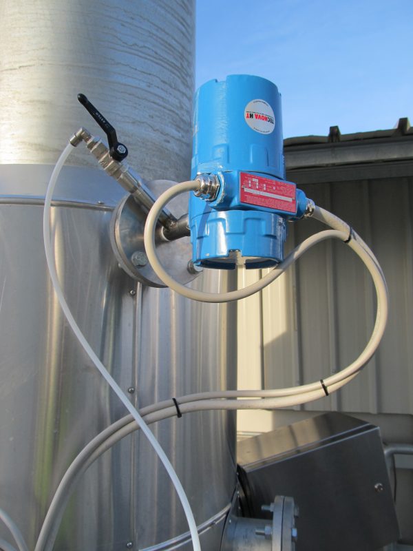 Thermal Mass Stack FlowMeter - Tecnova HT - Industrial Process Control ...